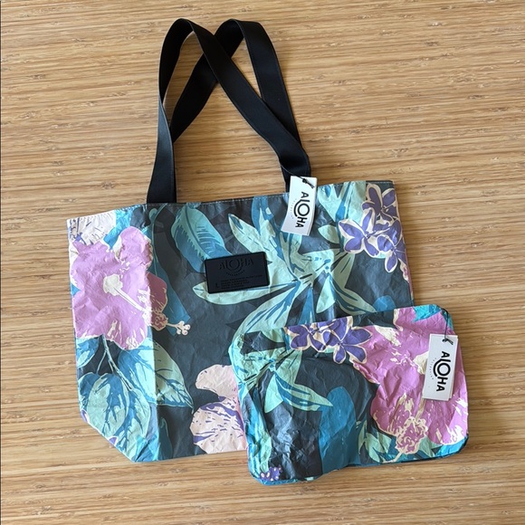 ALOHA Collection | Bags | Aloha Collection Day Tripper Mid Pouch Set In ...
